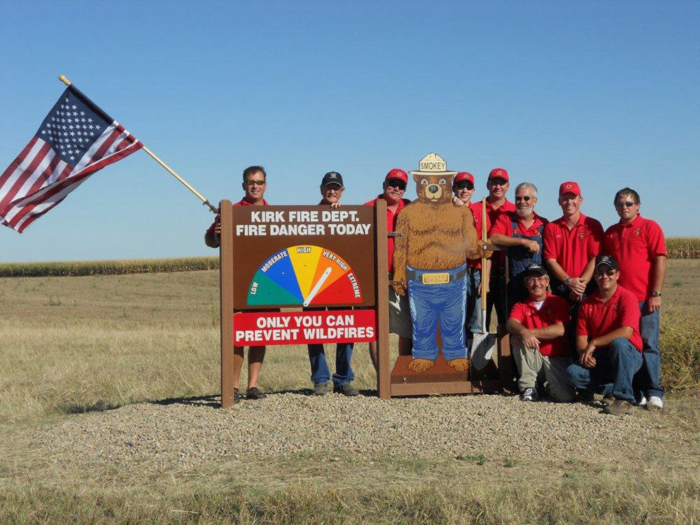 Photo Gallery of Fire Prevention & Smokey Bear Signs | Smokey Zone ...