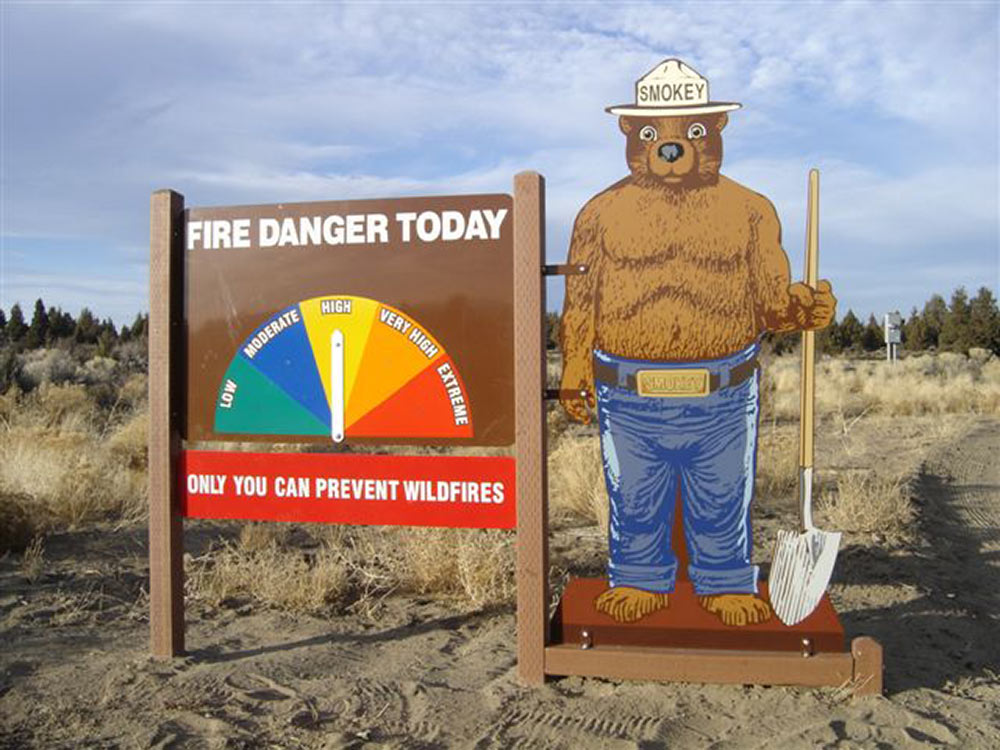 Photo Gallery of Fire Prevention & Smokey Bear Signs | Smokey Zone ...